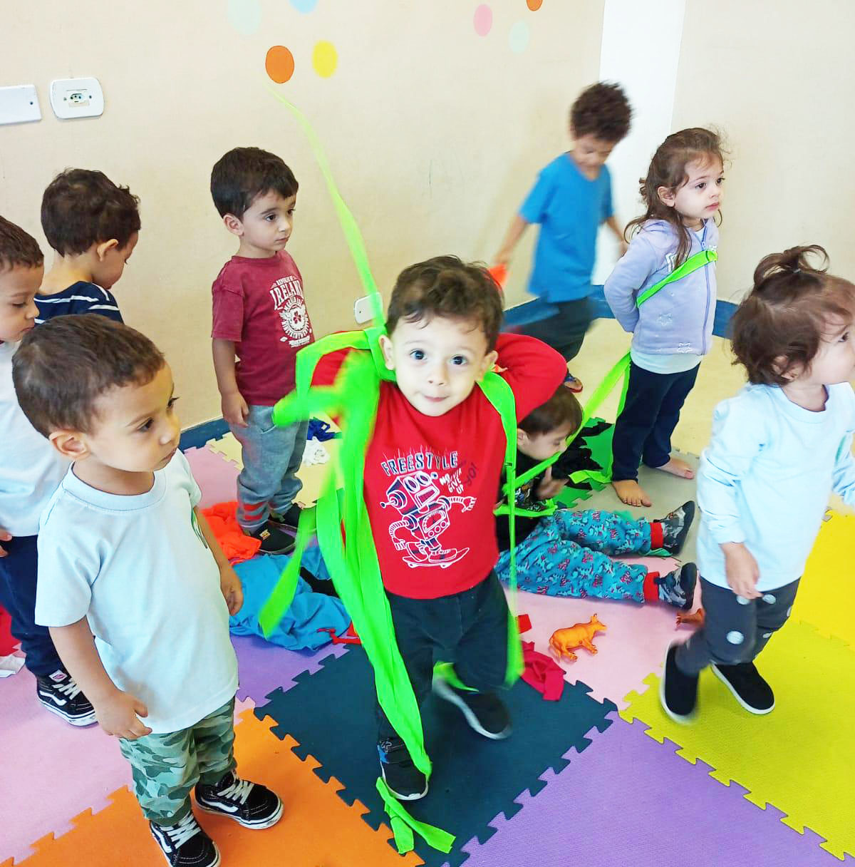 Pinta, cola, rasga… – Colégio Morumbi Sul