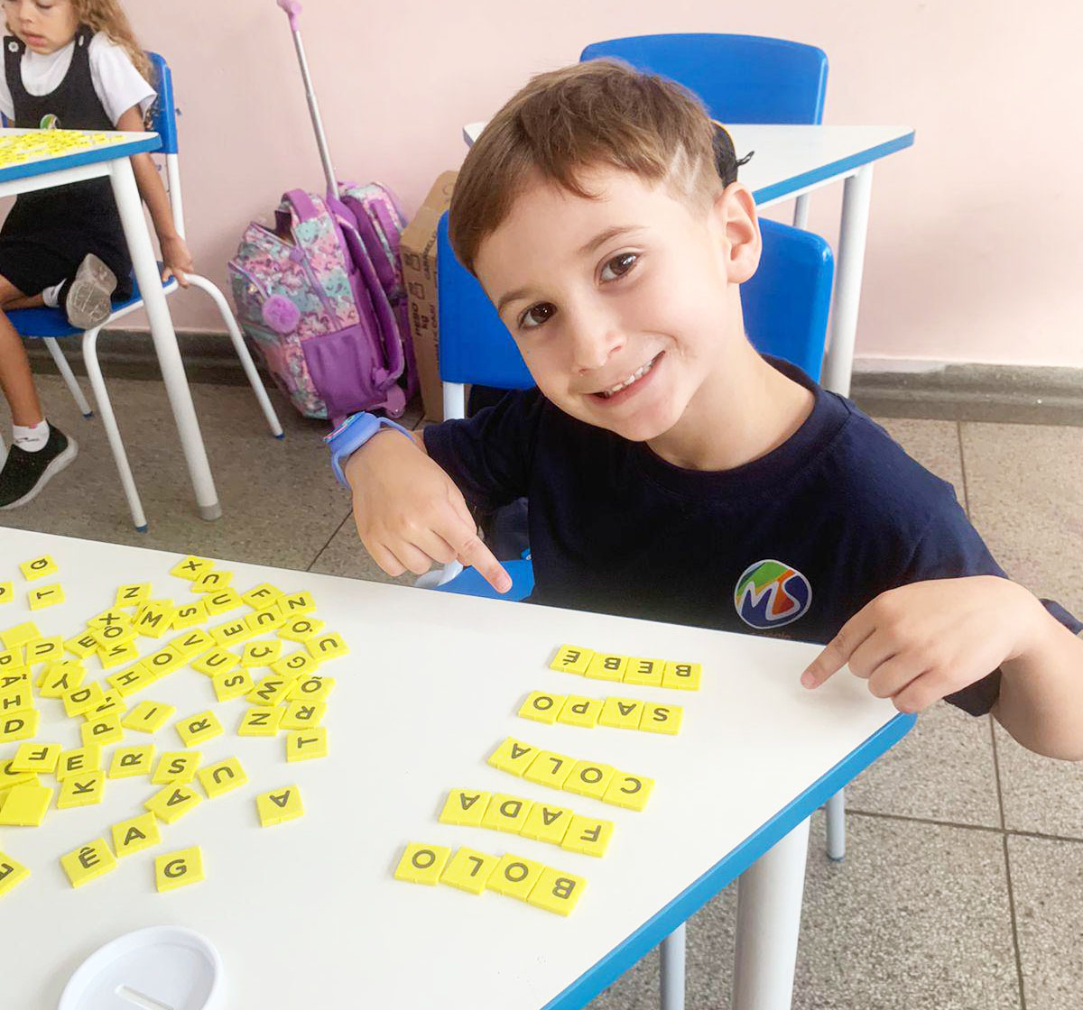 Para aprender, letras móveis – Colégio Morumbi Sul